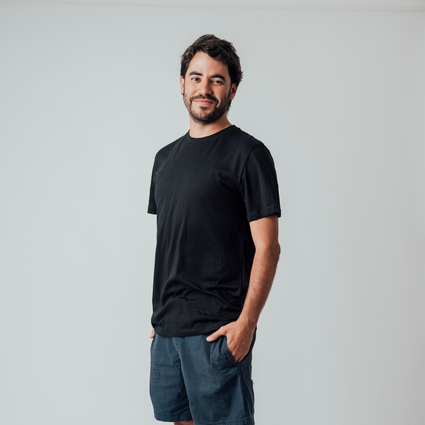 Polo básico cuello redondo para Hombre | Veneva – Veneva Perú